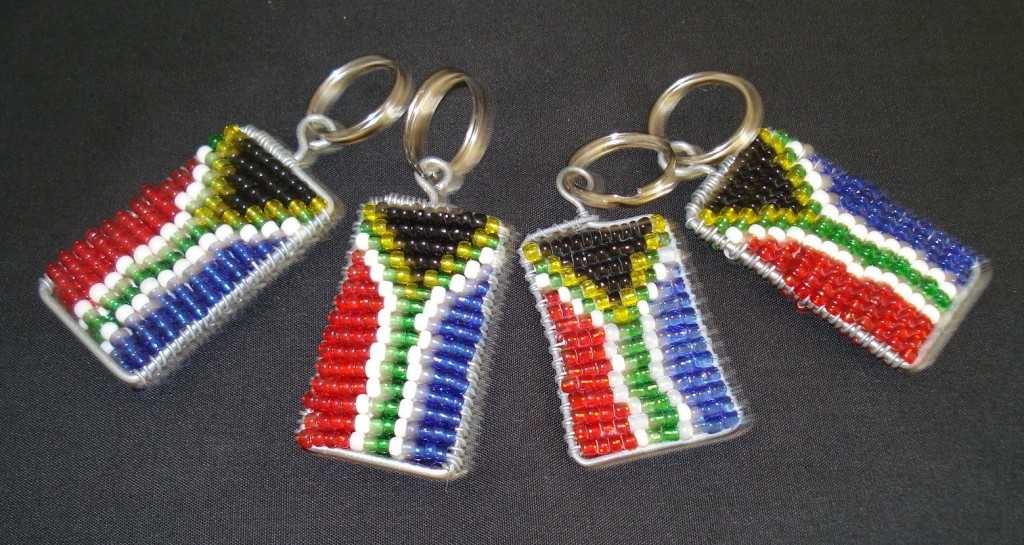 Key Ring - SA Flag - wire and beads - African Home