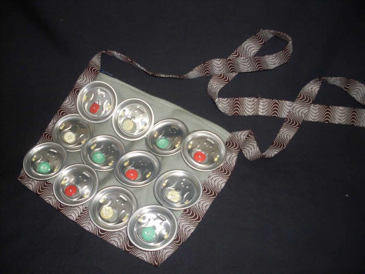 bag,fabric and tin ends. - African Home